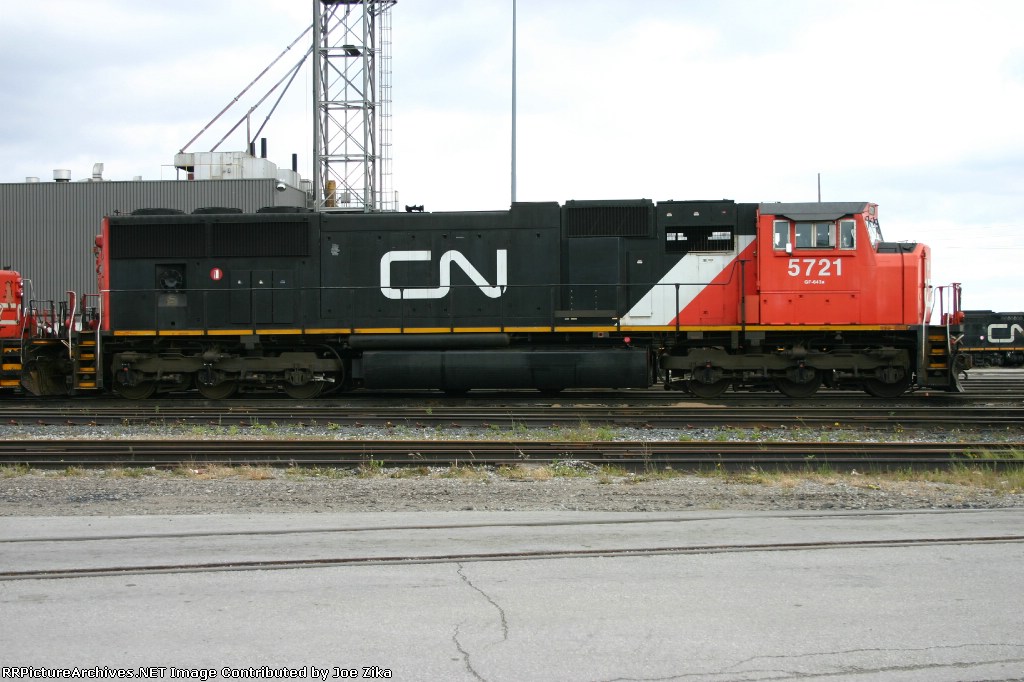 CN 5721 SD 75I